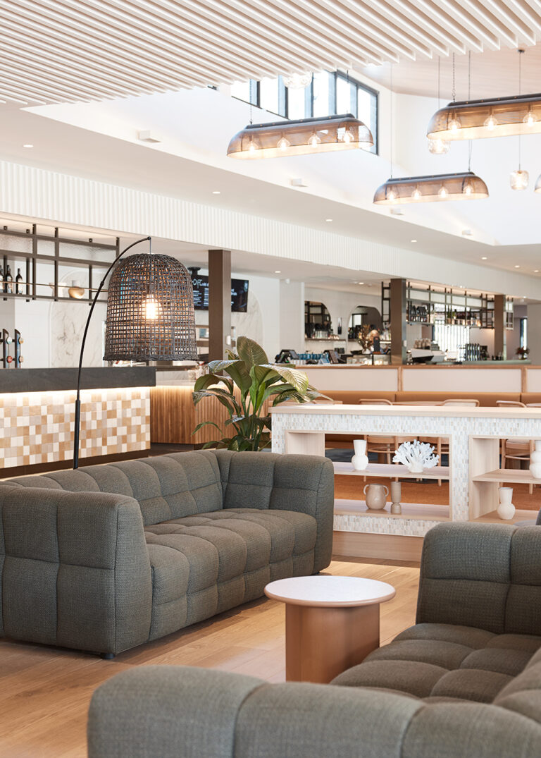 Club Malua • Tom Mark Henry