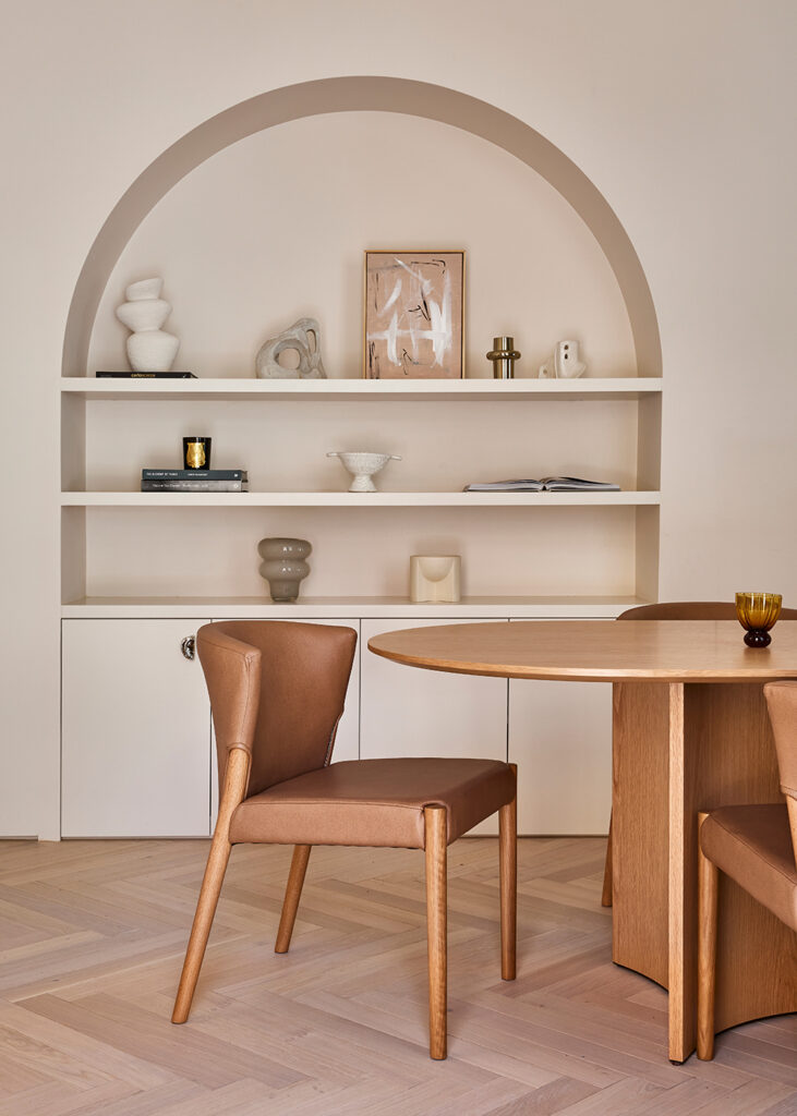 Renny Street • Tom Mark Henry