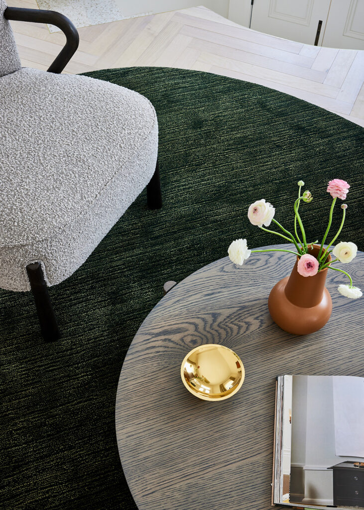 Renny Street • Tom Mark Henry